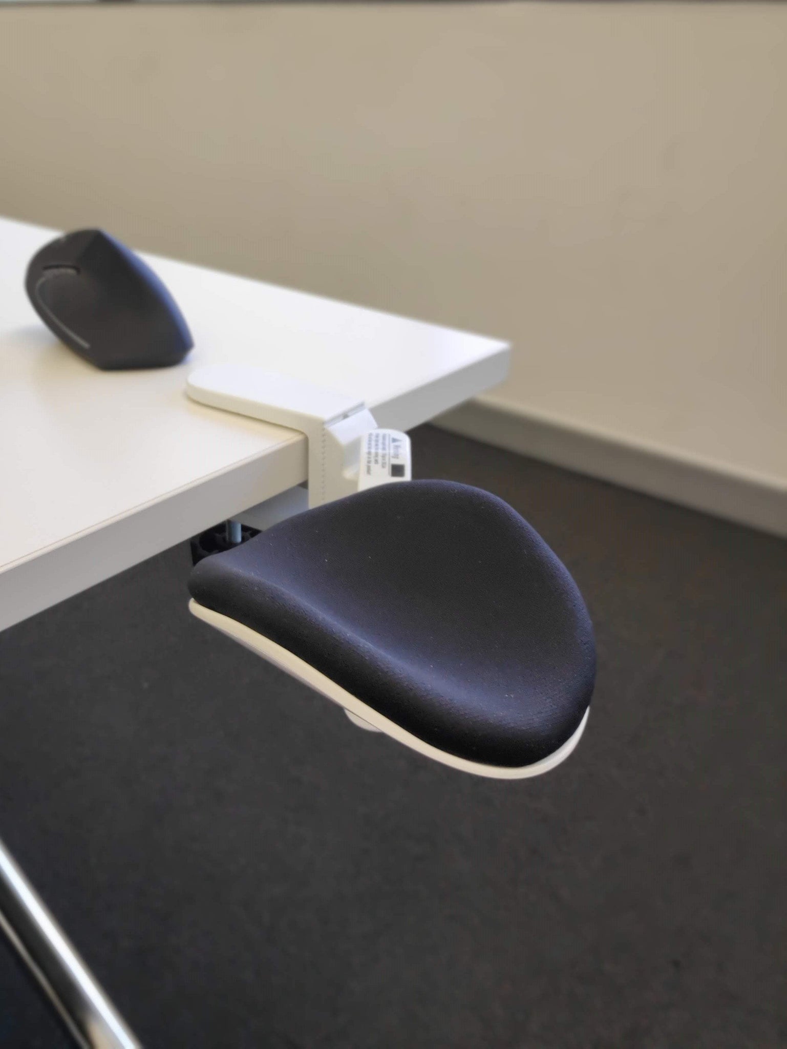 Ergonomic Arm Rest Arm - No More Pain Ergonomics